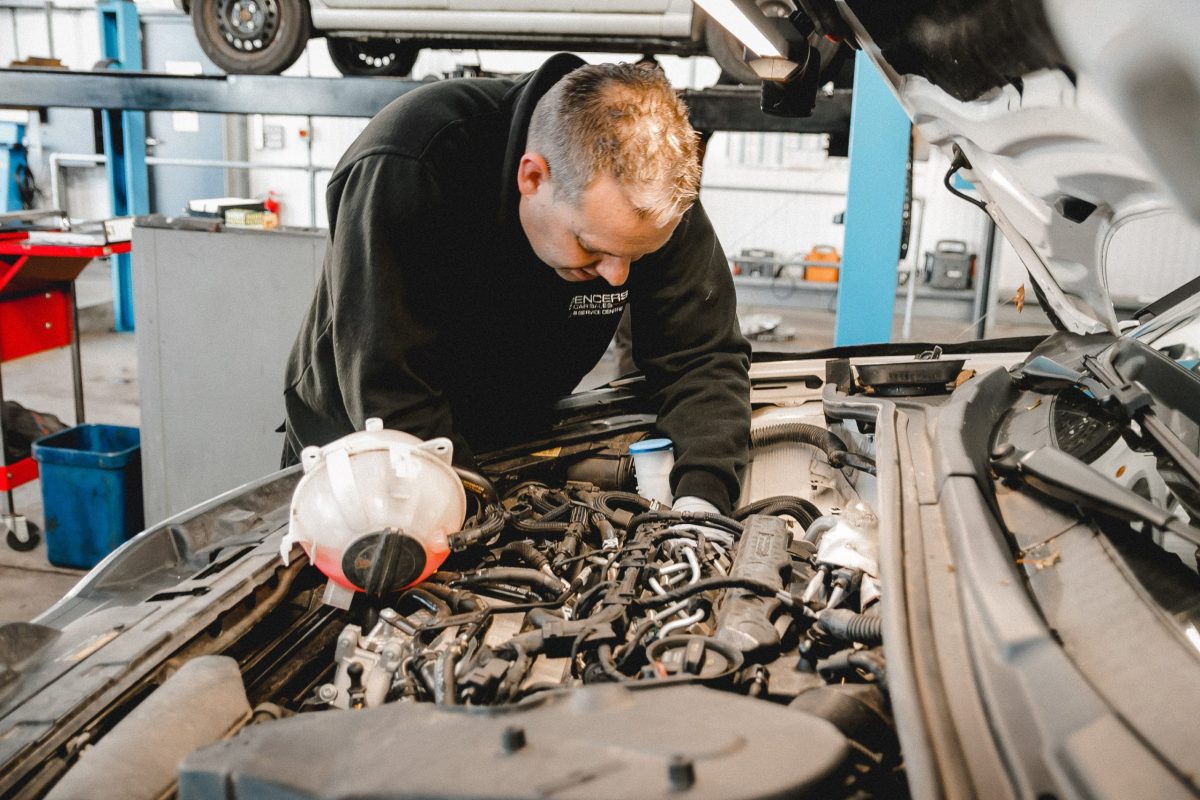 10 Car MOT Failures: How to Avoid Them - Spencer's MOT